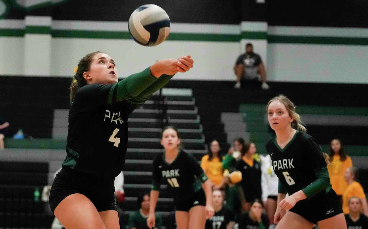HS volleyball: Kingwood Park remains undefeated in district play after sweep of Huntsville