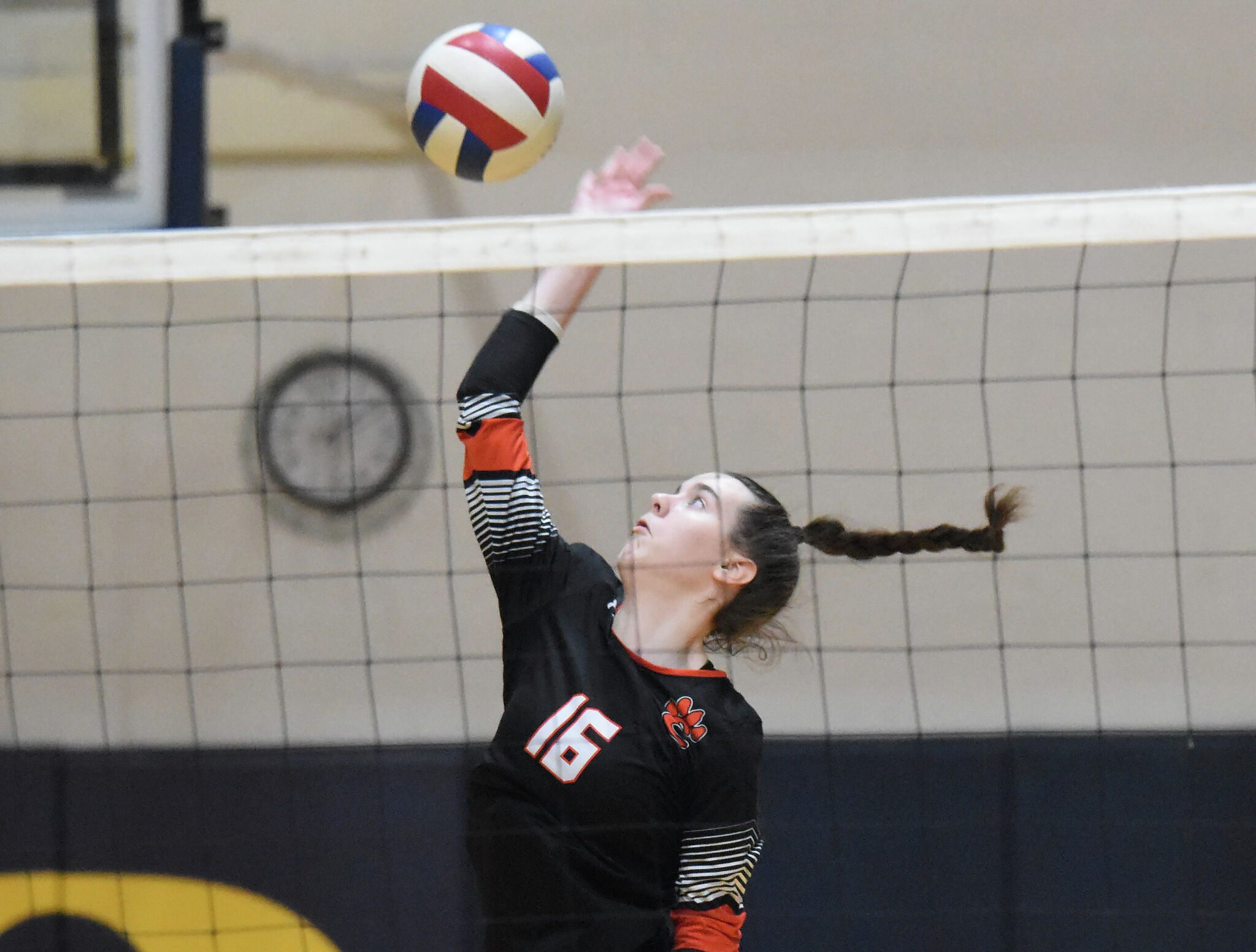 Edwardsville's SWC win streak snapped at 58 by O'Fallon