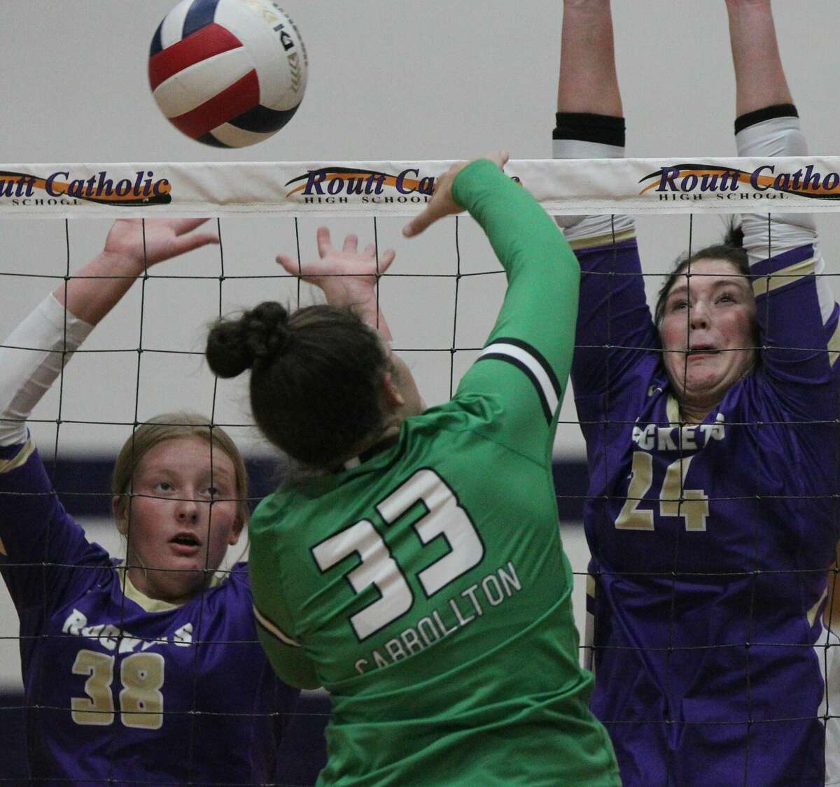 Routt volleyball stuns Carrollton
