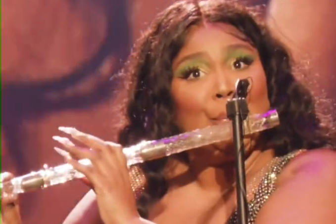 Lizzo makes history cool playing 200-year-old flute owned by former ...
