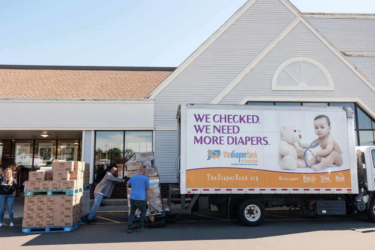 Healthy Baby Diaper Drive wants to keep babies dry, safe, healthy