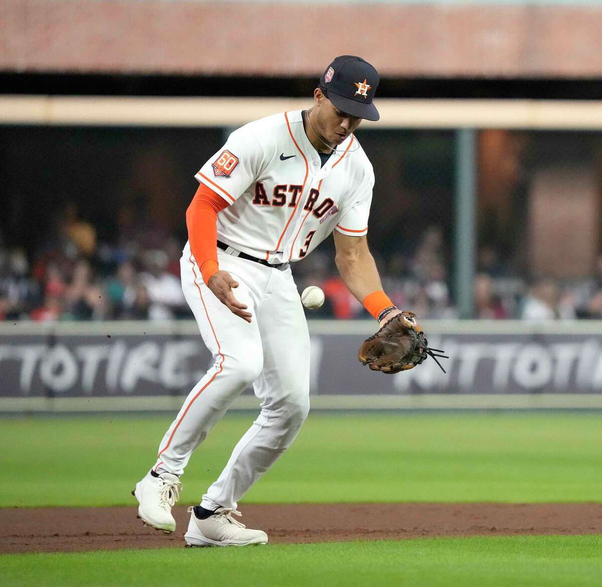 Houston Astros: Magic number still 1 after loss to Arizona