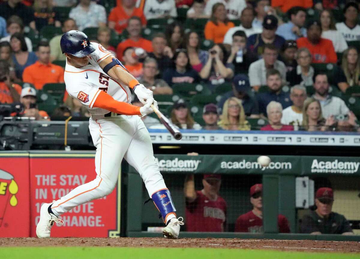 Houston Astros: Magic number still 1 after loss to Arizona