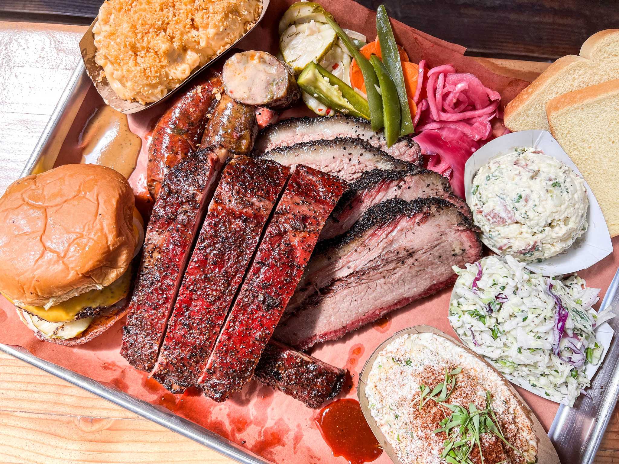 Moo’s sets the standard for Texas-style barbecue in Los Angeles