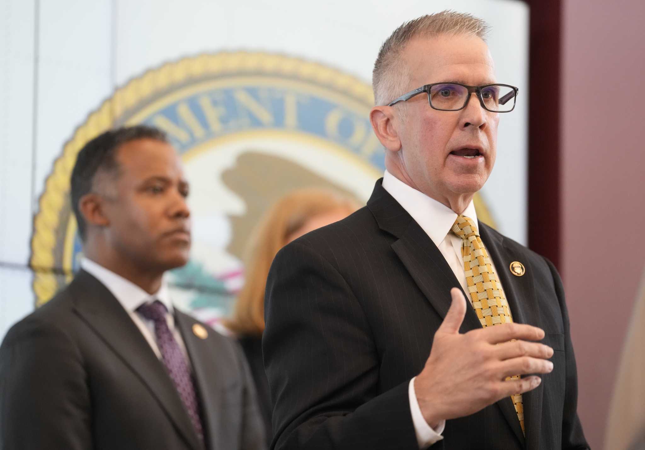 Fred Milanowski, ATF's special agent in charge, to retire