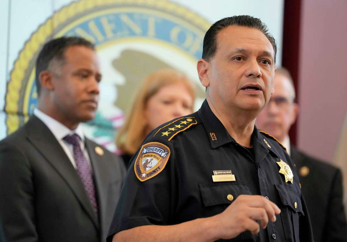 Department of Justice to target 'worst' gangs, Houston crime