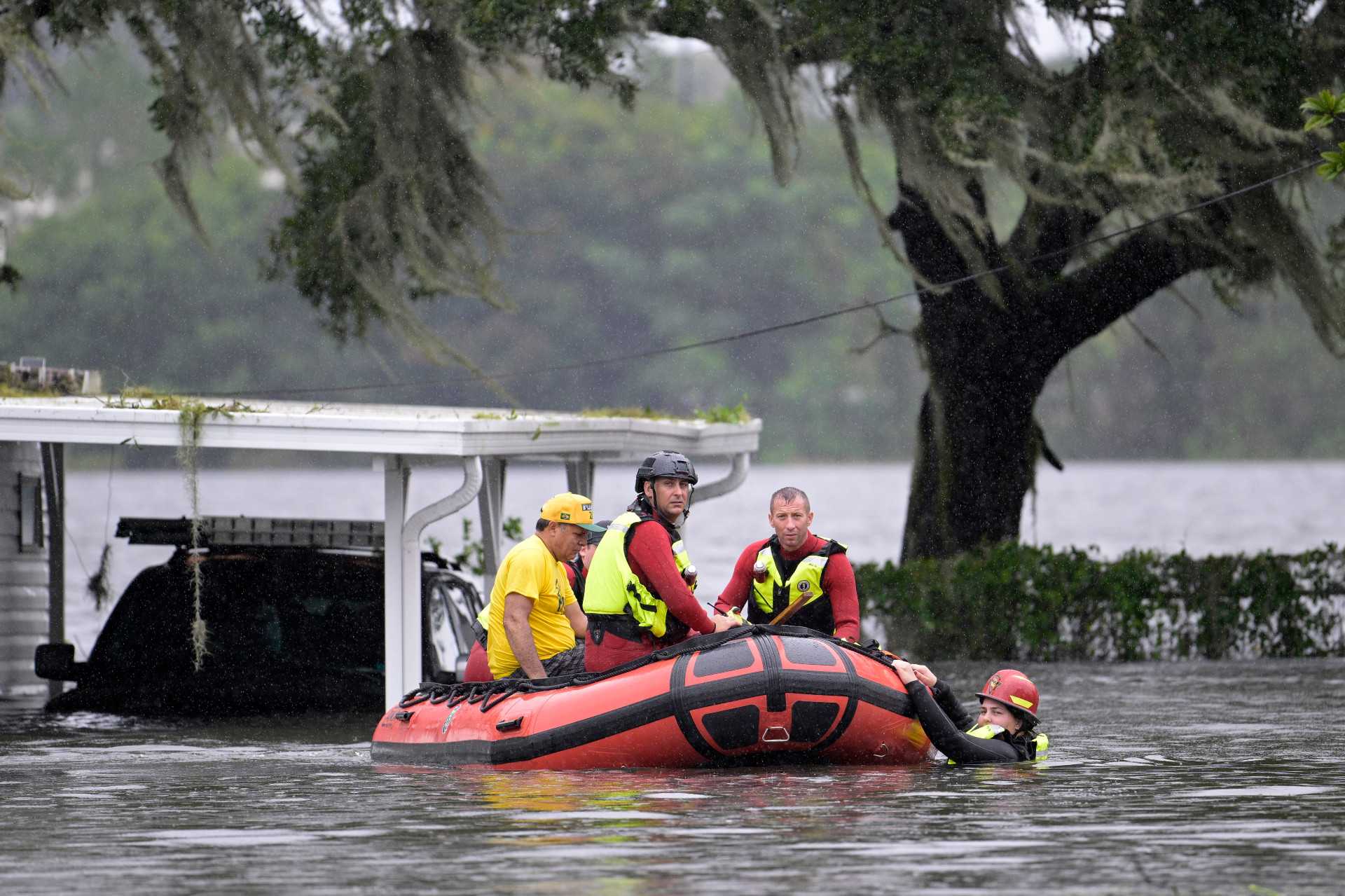 How to help victims of Hurricane Ian in Florida