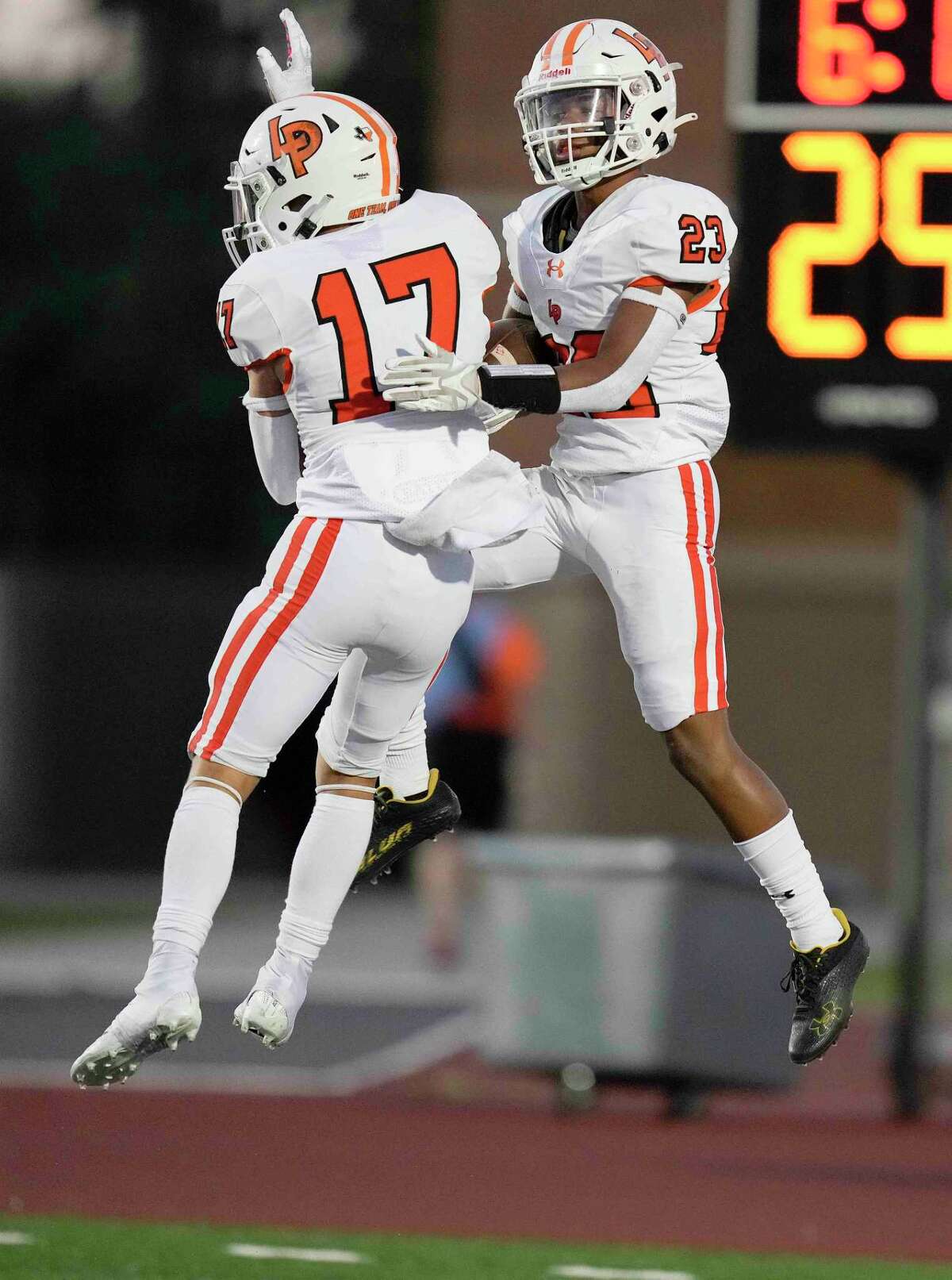 Patrick Overmyer, Kingwood Park Panthers top La Porte Bulldogs