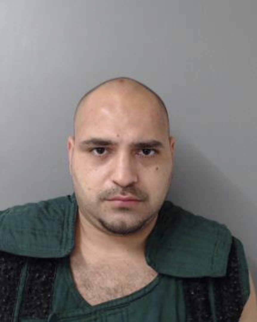 Laredo man allegedly stole wallet after a traffic accident