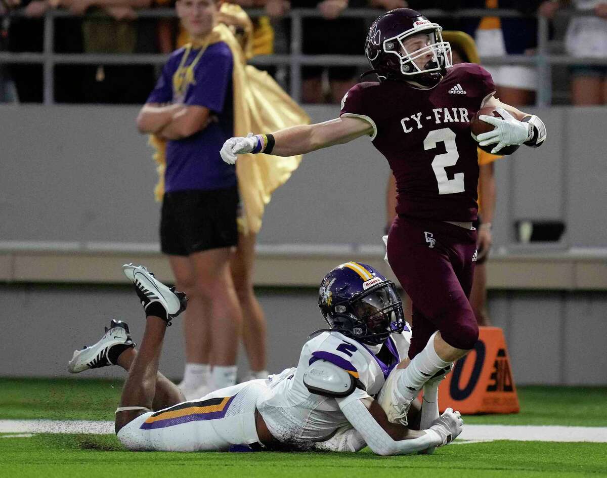 Cy-Fair Bobcats dominate No. 22 Jersey Village Falcons