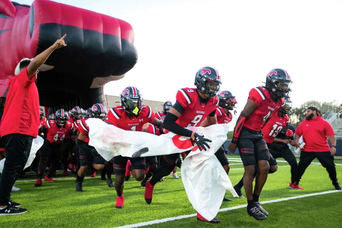 Westfield Mustangs defeat Dekaney Wildcats