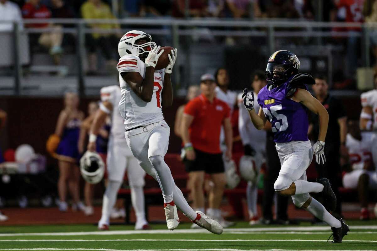 St. Thomas Eagles take down Kinkaid Falcons, remain unbeaten