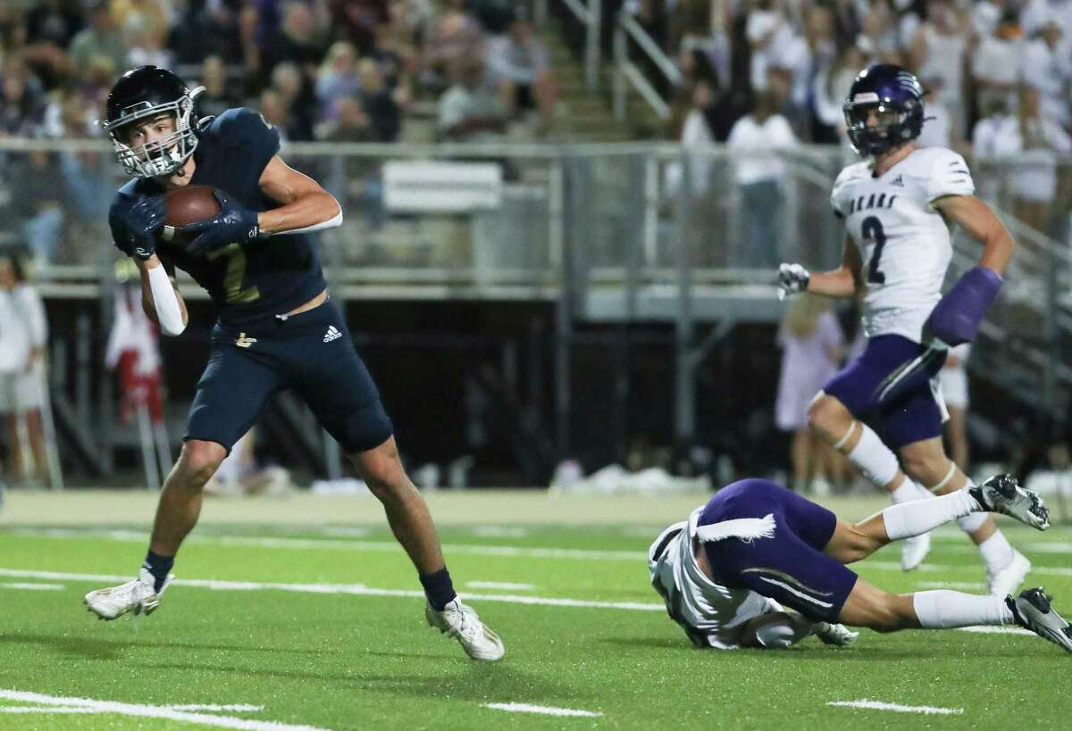 Lake Creek tops rival Montgomery 80-55 in wild MoTown Showdown