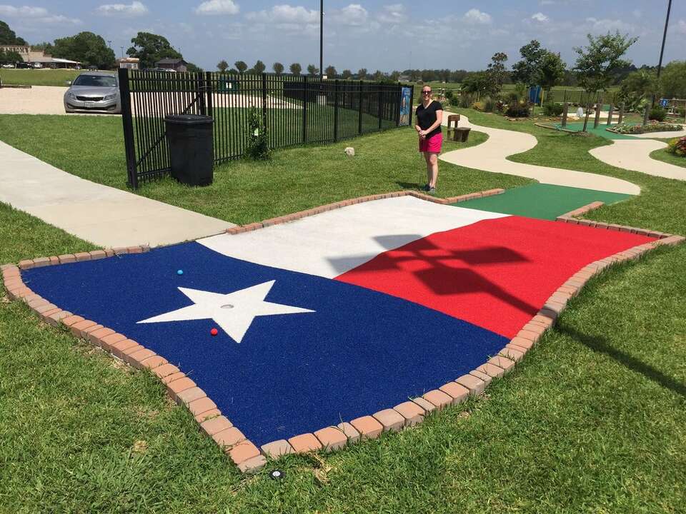 11 best places to play mini golf in Houston