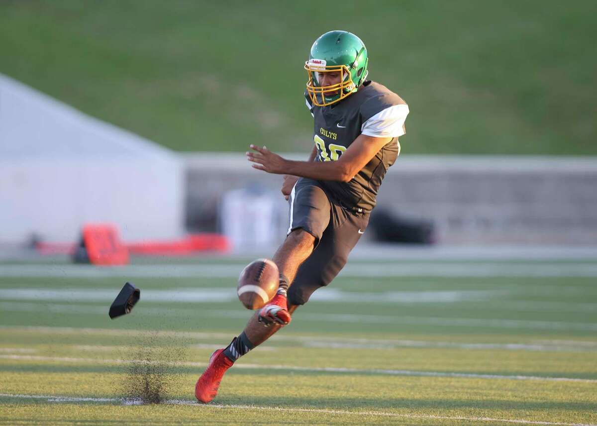 Worthing Colts hold off Kashmere Fighting Rams