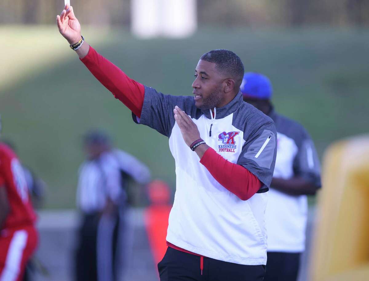 Worthing Colts hold off Kashmere Fighting Rams