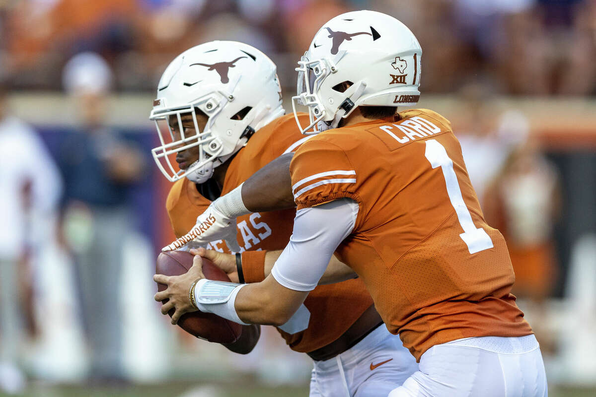 UT Longhorns bounce back, defeat West Virginia Mountaineers