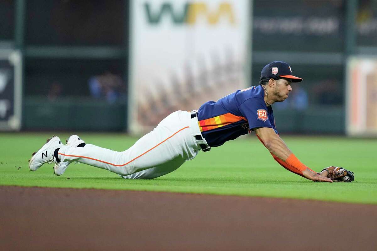 Astros: Jeremy Peña carries offense, Houston defeats Rays for win No. 104