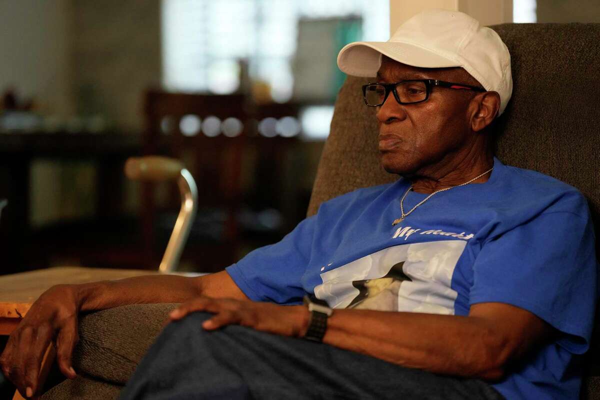 Hundreds of Texas bodies remain unidentified despite new tech