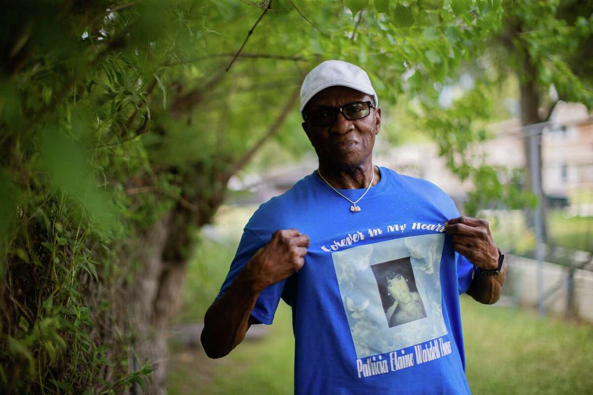 Hundreds of Texas bodies remain unidentified despite new tech