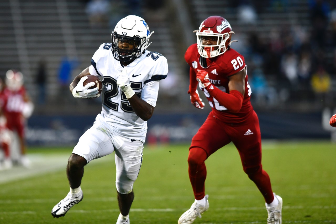 UConn running back Devontae Houston has emerged for Huskies