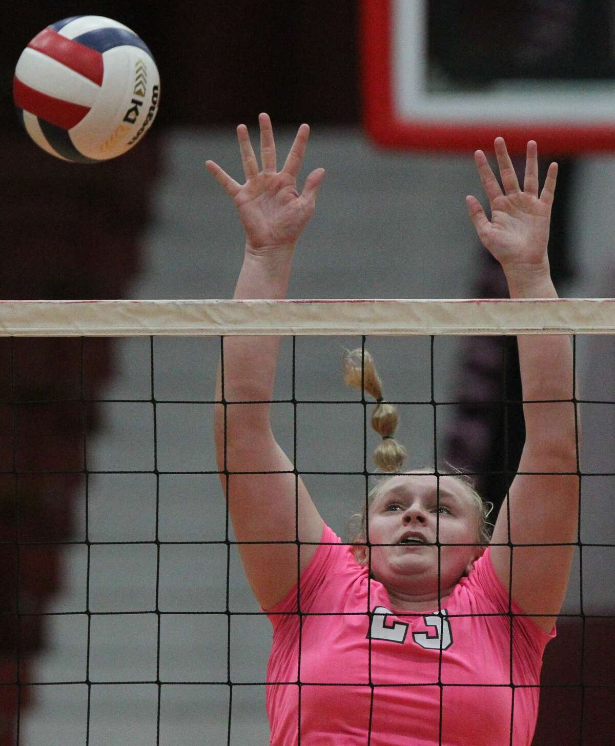 Jacksonville volleyball takes hard-fought win over Routt