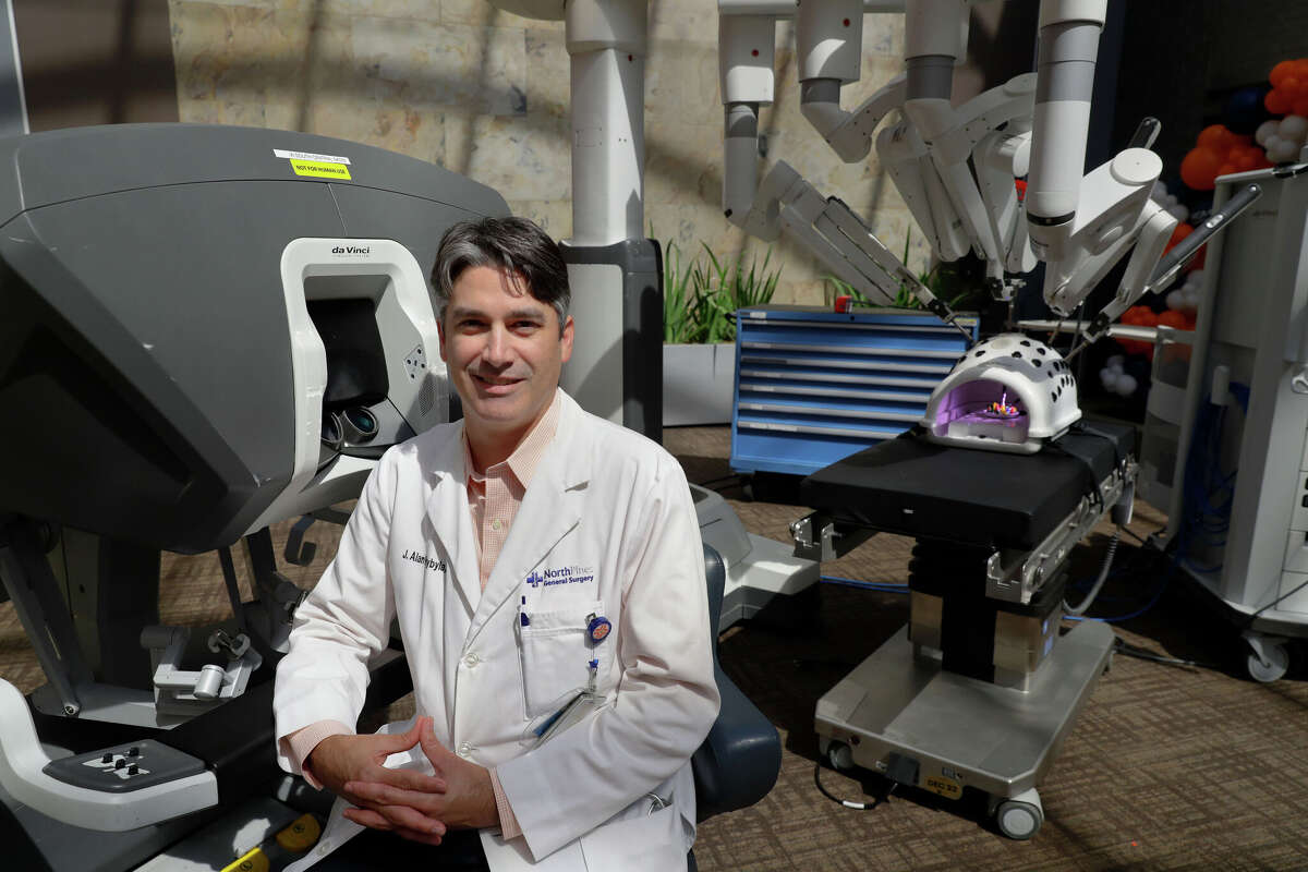 Conroe hospital doubles robotic-assisted surgery capacity with new unit ...