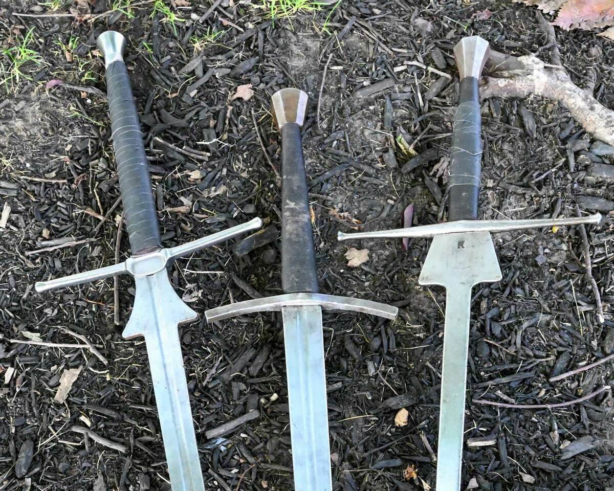Local historical groups wield swords to preserve medieval martial arts