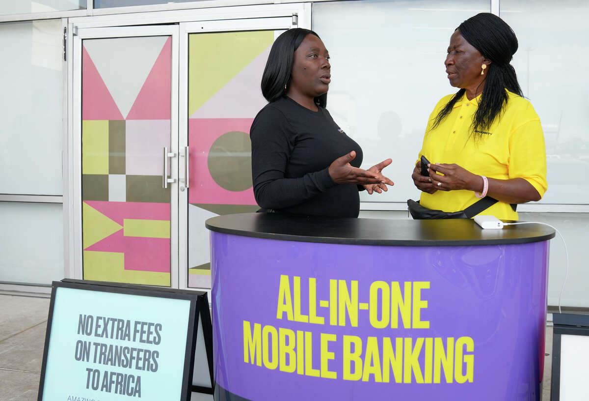 Building financial identity, and community, at Houston's Majority ...