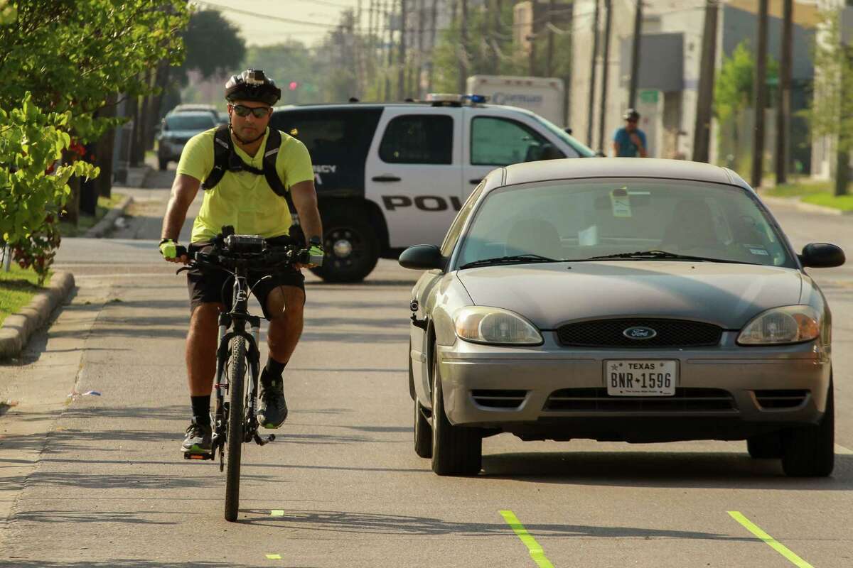 Houston is barely enforcing a law meant to protect bicyclists