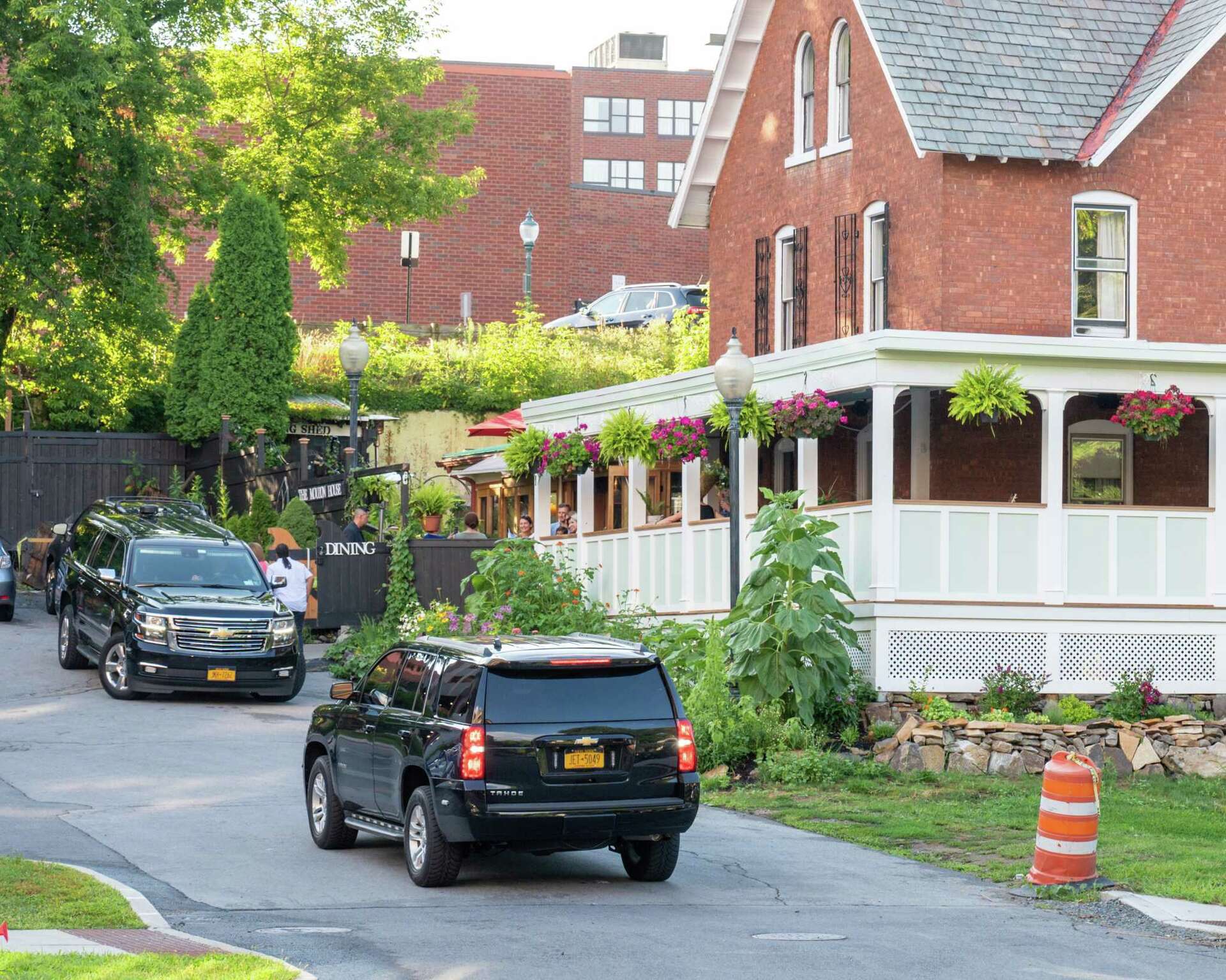 Mouzon House in Saratoga Springs now only serving monthly meals