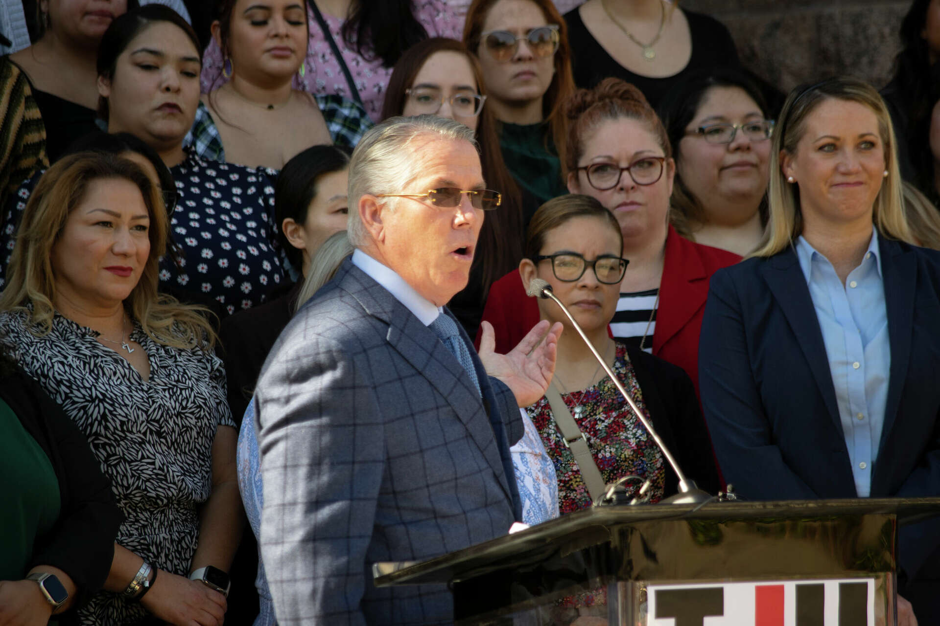 Thomas J. Henry slams Trish DeBerry over attack ad accusation