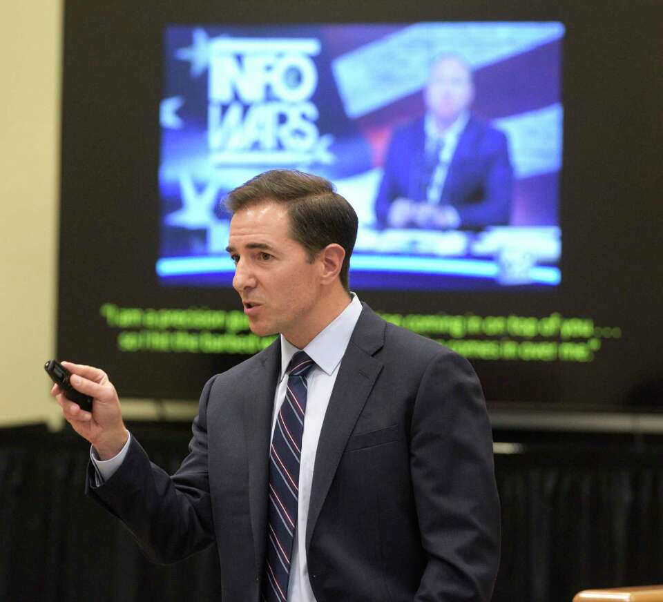 Bridgeport lawyers helping FBI agents scrutinized for Jan. 6 probes