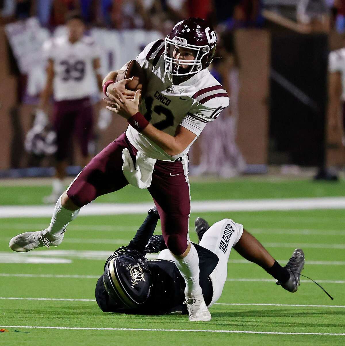Cinco Ranch Cougars defeat Jordan Warriors