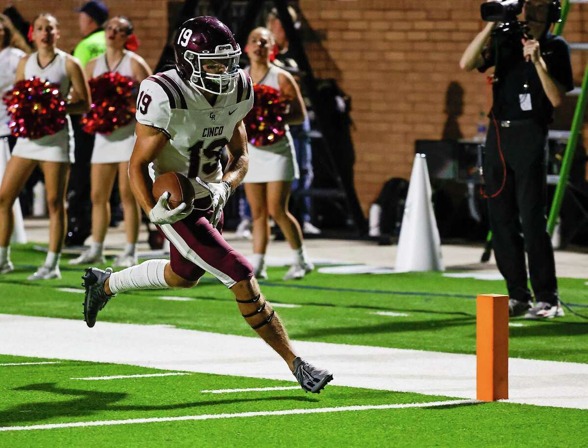 Cinco Ranch Cougars defeat Jordan Warriors
