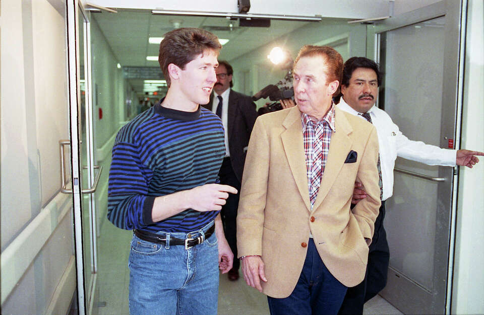 How Joel Osteen became the world's pastor