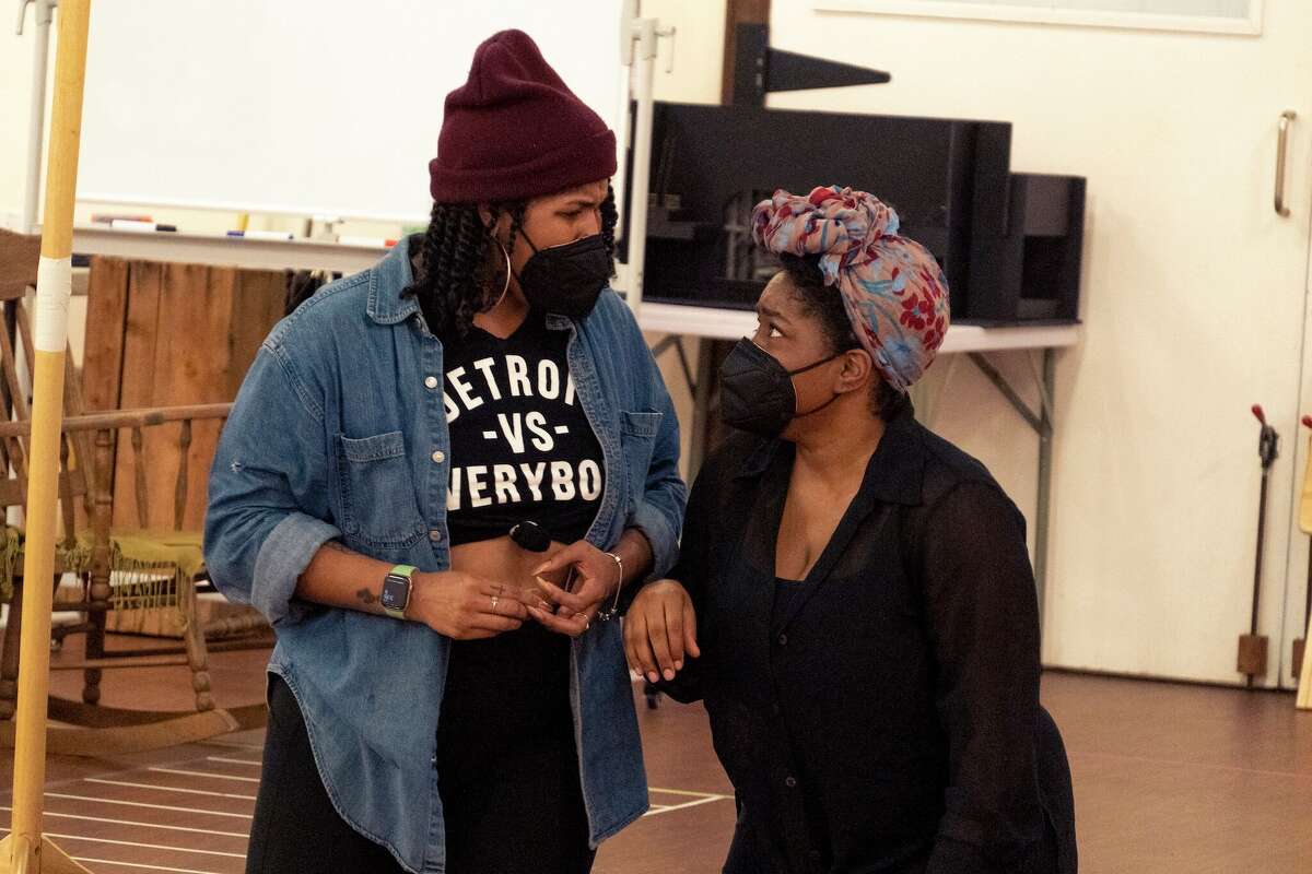 Westport stages 3-woman play set in south during civil rights era