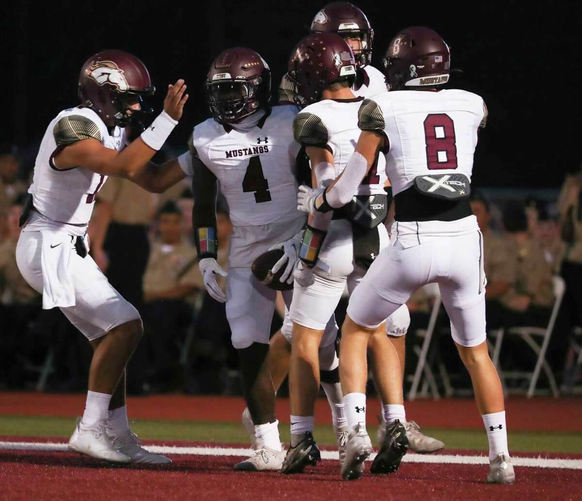 Magnolia Bowl stays with Mustangs after 26-21 win at Magnolia