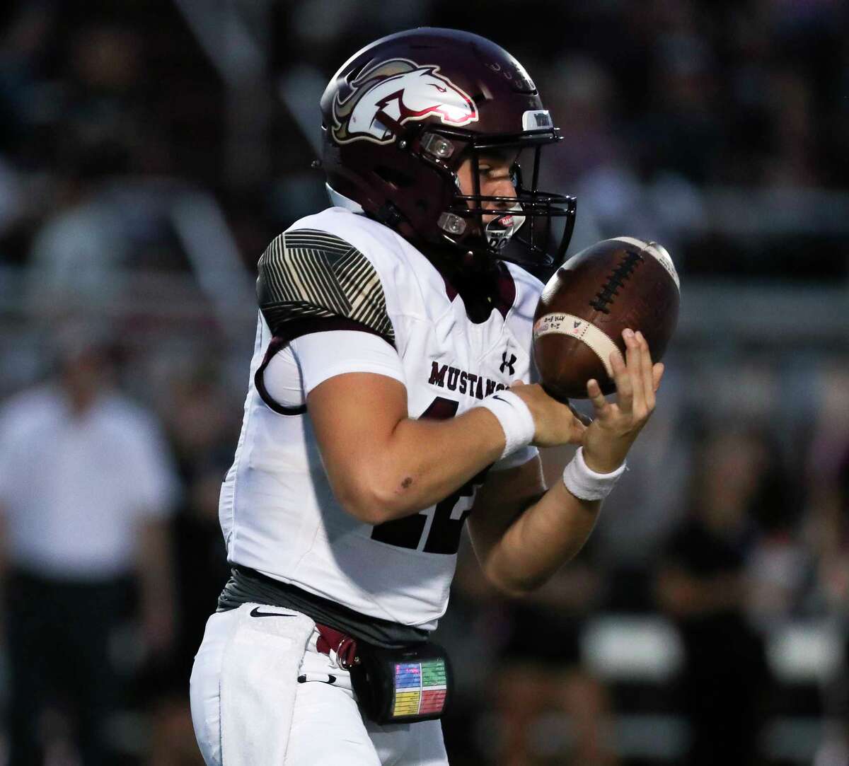 Magnolia Bowl stays with Mustangs after 26-21 win at Magnolia