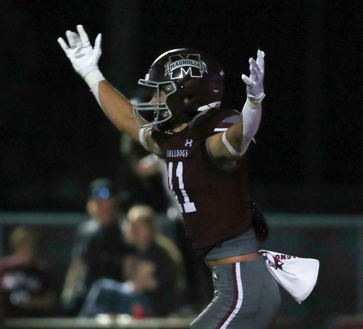 Magnolia Bowl stays with Mustangs after 26-21 win at Magnolia