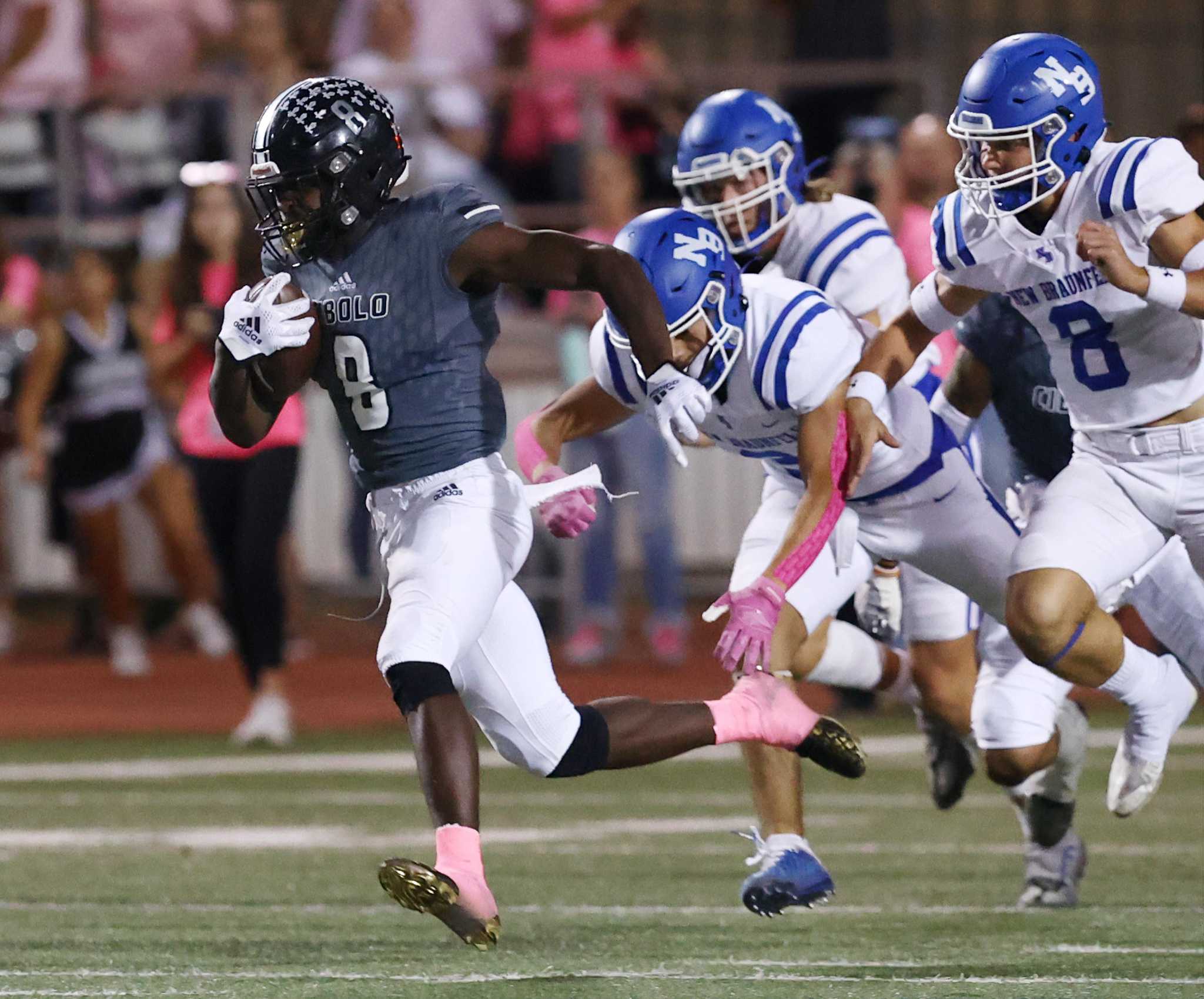Steele’s offensive youth shines against New Braunfels