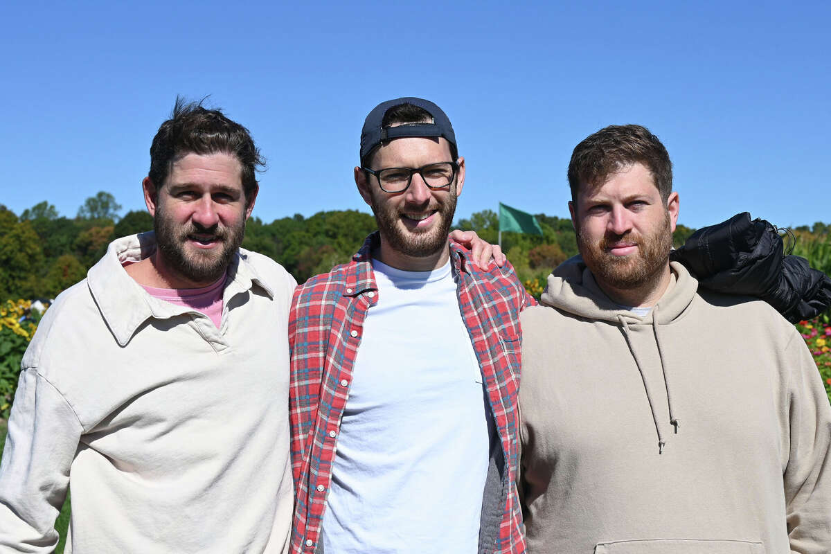 SEEN: Pumpkin Picking at Shelton’s Jones Family Farm 2022