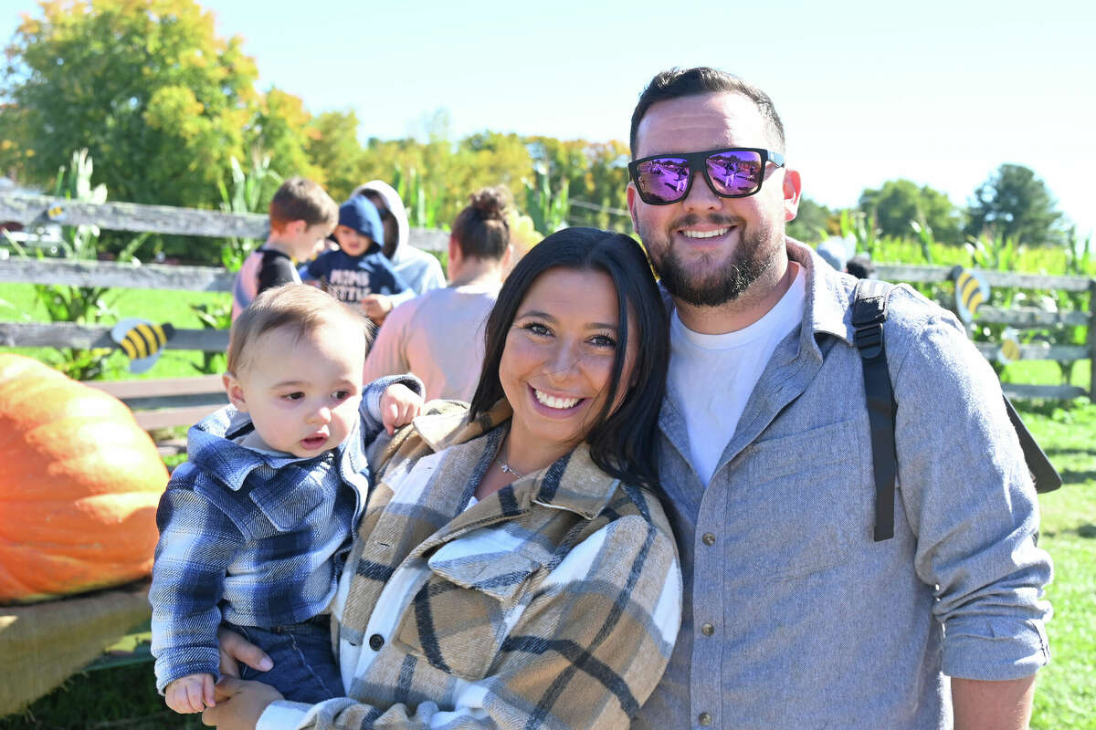 SEEN: Pumpkin Picking at Shelton’s Jones Family Farm 2022