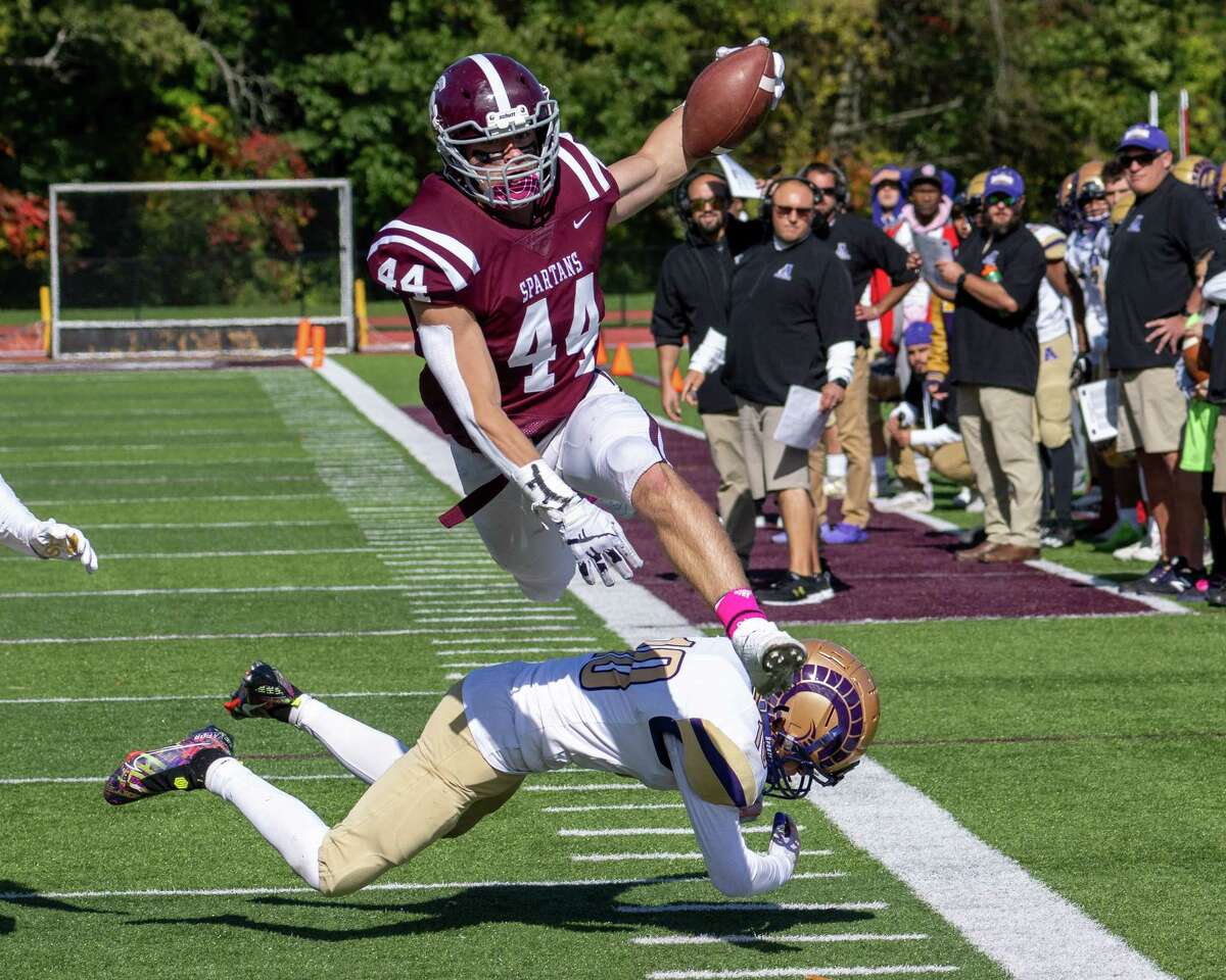 Ground game, turnovers lift BH-BL football past Amsterdam