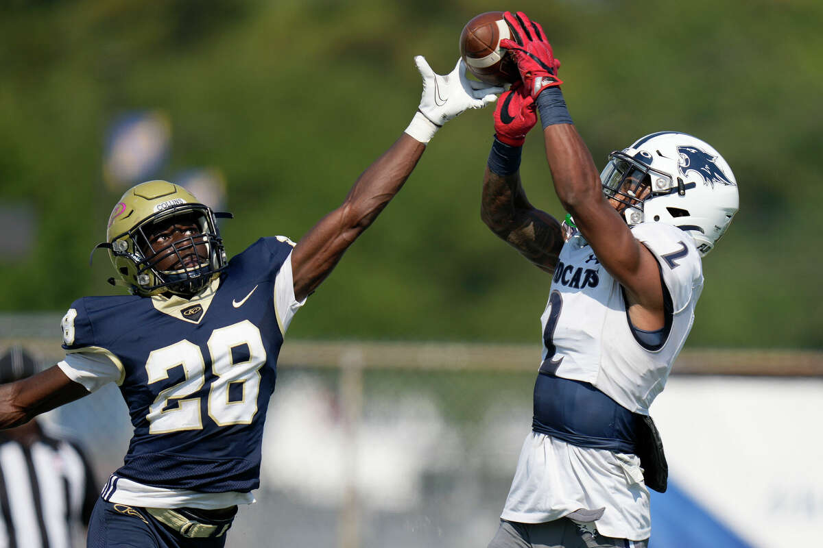 Klein Collins Tigers win shootout over Tomball Memorial Wildcats