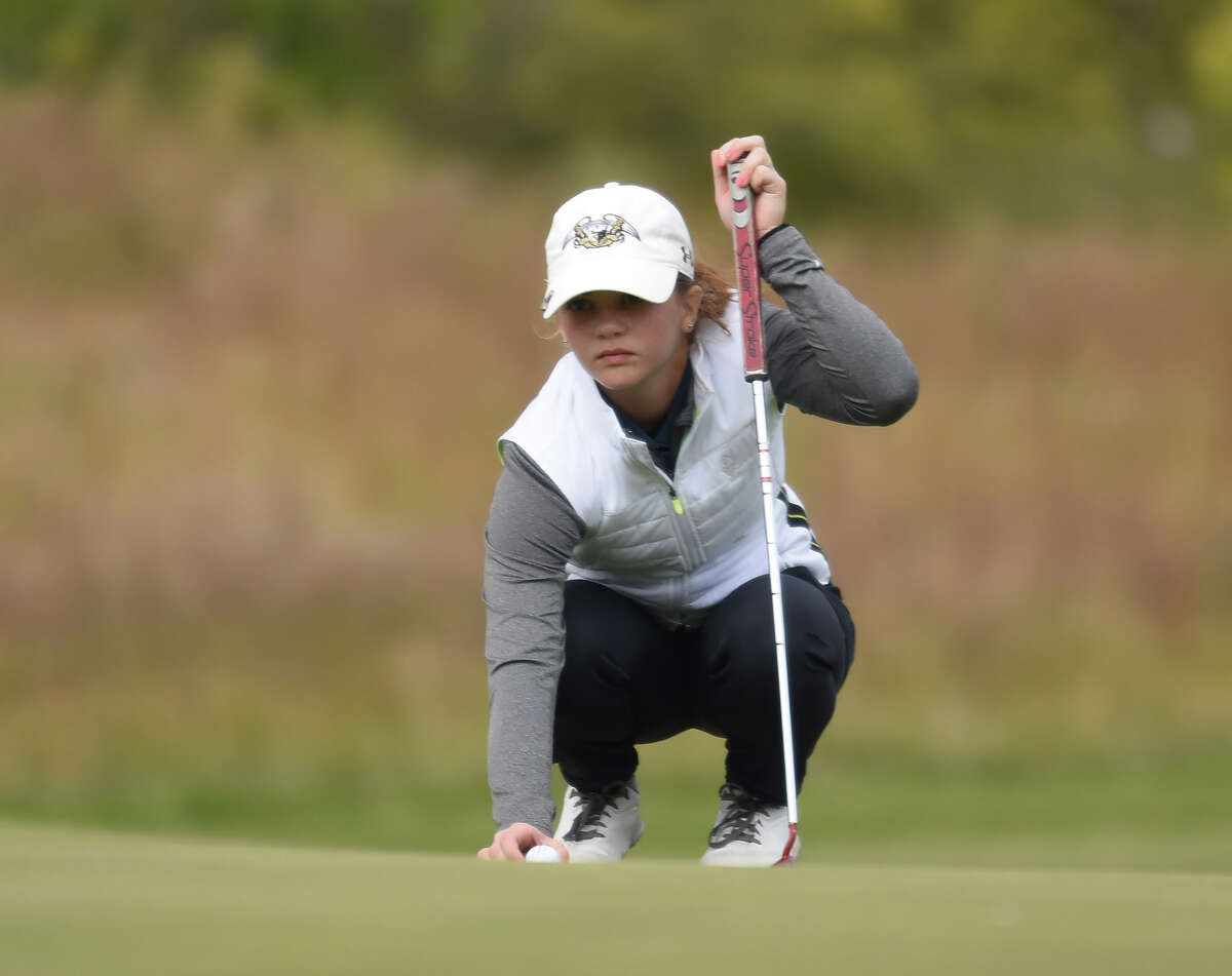 Father McGivney's Sarah Hyten hits hole-in-one at state tournament