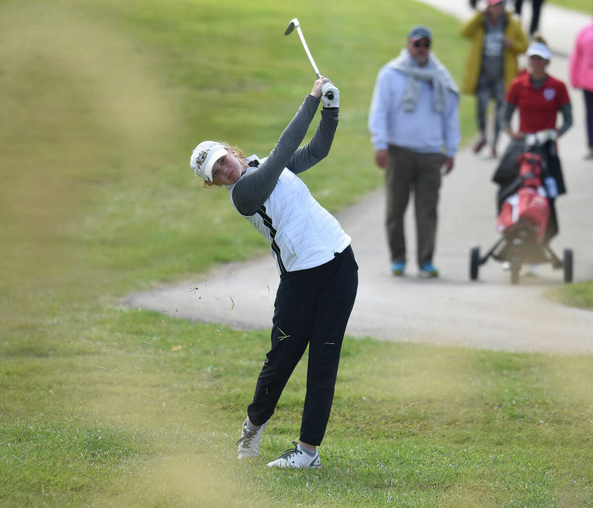 Father McGivney's Sarah Hyten hits hole-in-one at state tournament