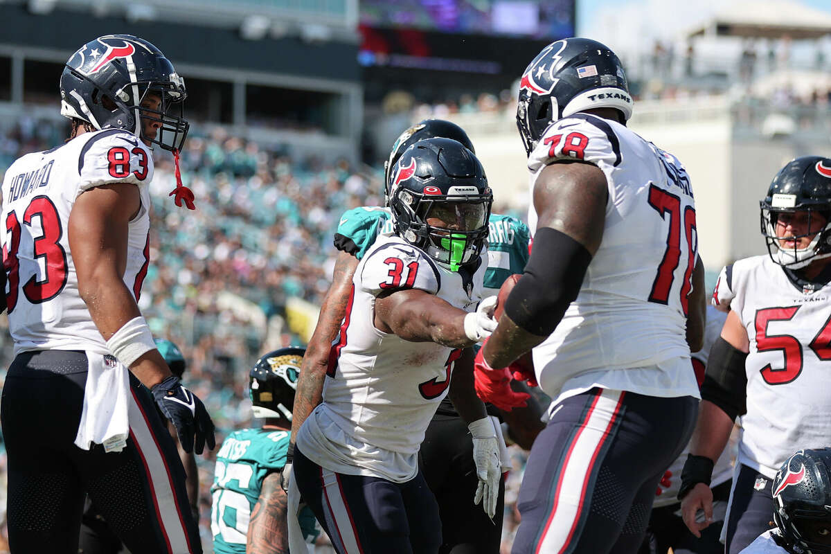 Texans takeaways: Houston flips script in 4th quarter for 1st win
