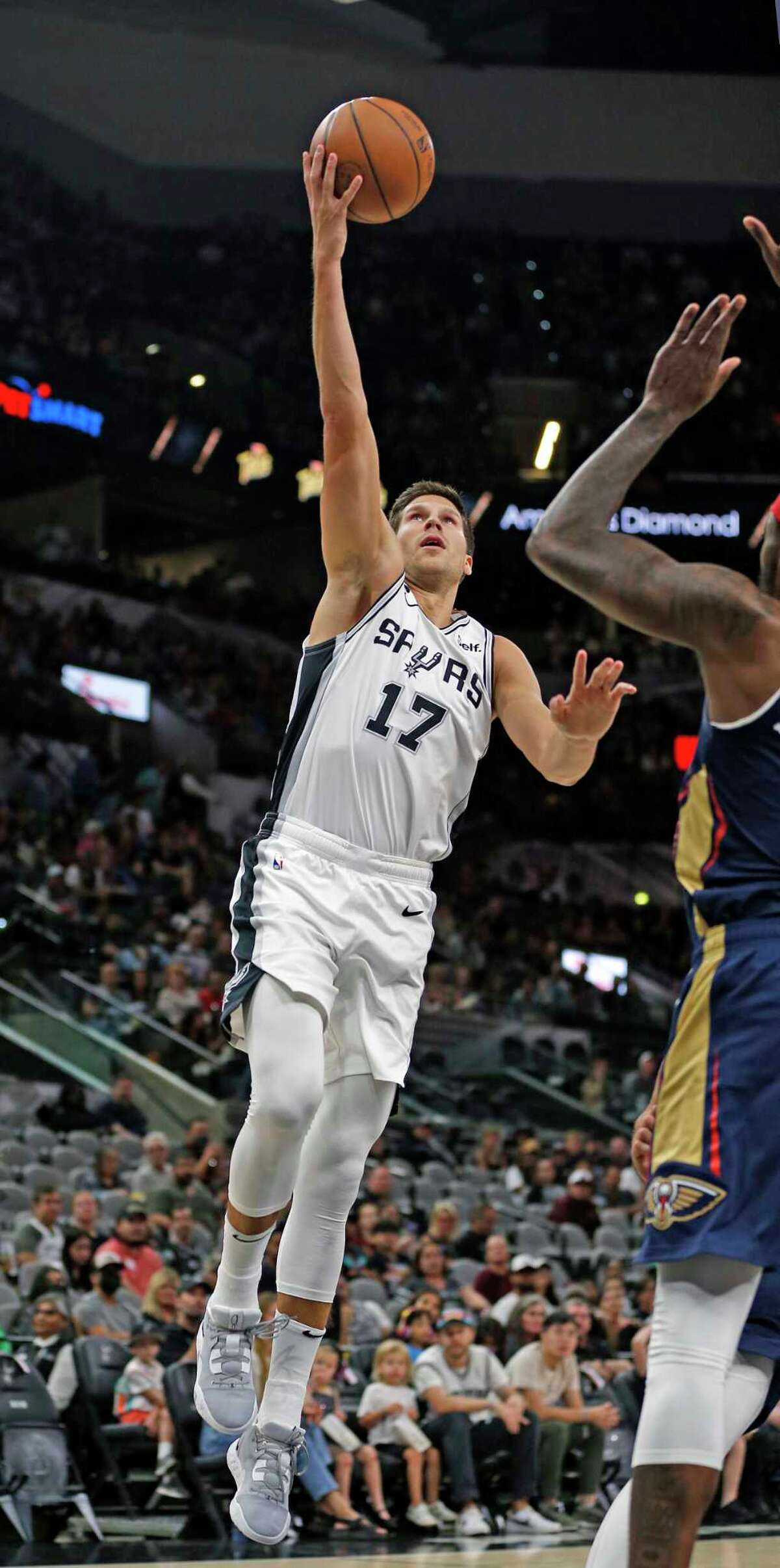 The triple take: Pelicans 111, Spurs 97