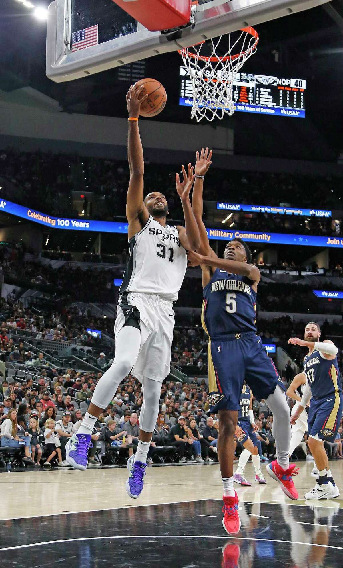 The triple take: Pelicans 111, Spurs 97